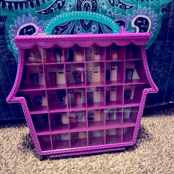 Disney | Toys | Disney Doorables Ultimate Collector Case Purple And ...